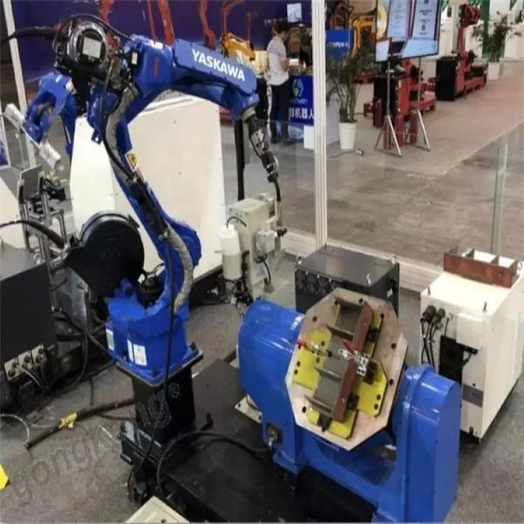 YASKAWA AR1440 6 Axis Automatic Welding Robotic Arm With YRC1000 Robot ...
