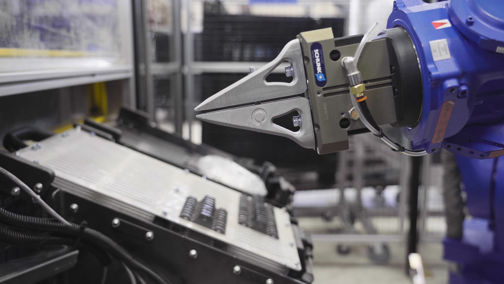 GP25 Handling Robot Arm Manipulator Yaskawa Motoman With Schunk ...