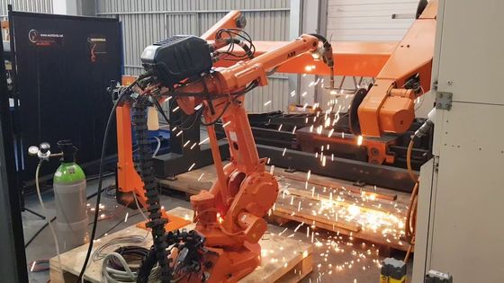 ABB Robotic Arm IRB 2400-10/1.55 Industrial 6 Axis Welding Robot With Megmeet