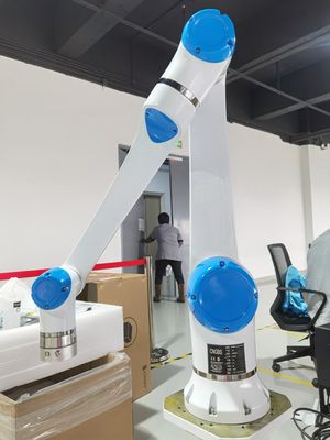 CNGBS G05 Cobot Collaborative Robot 5kg Payload Cobot With Onrobot Soft ...