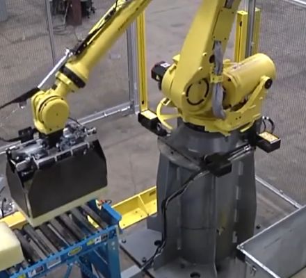 Automatic FANUC Payload 280kg Industrial 6 Axis Robotic Arm Material ...